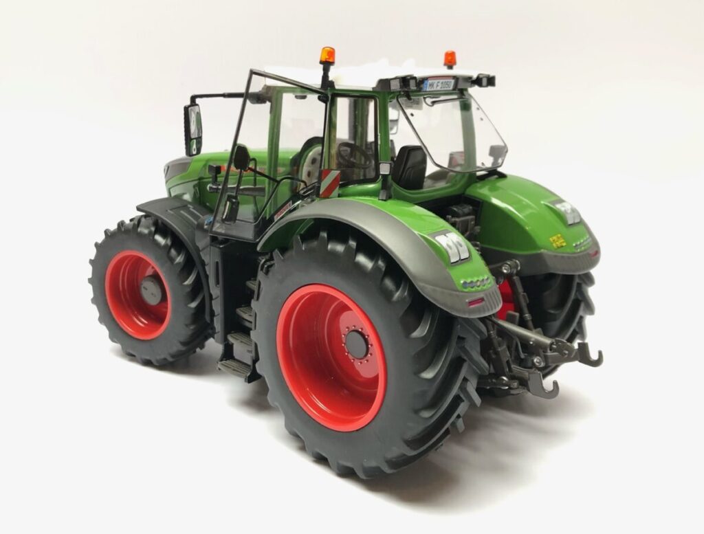 WIKING FENDT 1050 VARIO (FACELIFT) MODEL TRACTOR 1:32 SCALE - Kavanaghs ...