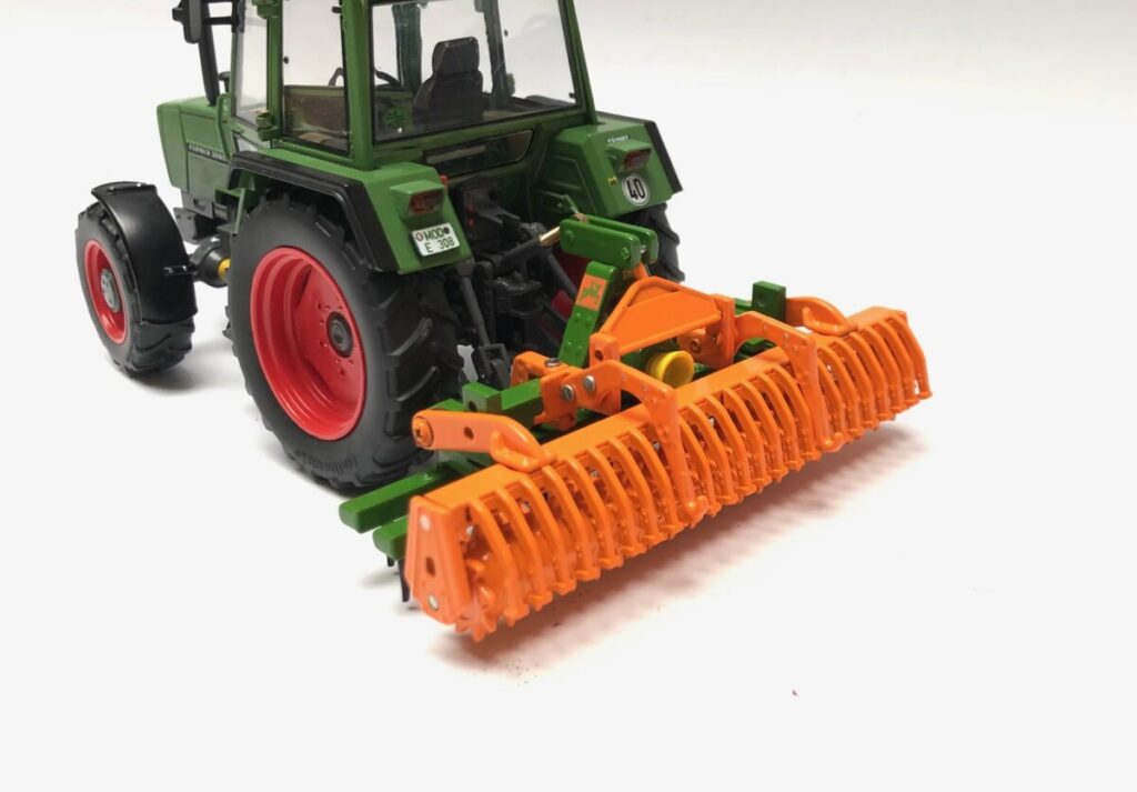 REPLICAGRI AMAZONE RE 30 HARROW 1:32 SCALE - Kavanaghs Toys